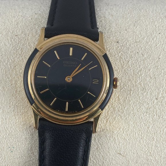 Seiko | Accessories | Gold And Black Enamel Bezel Seiko Watch New Black ...